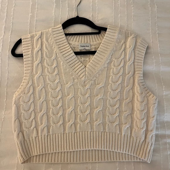 Aritzia | Sweaters | Aritzia Sunday Best Sweater | Poshmark